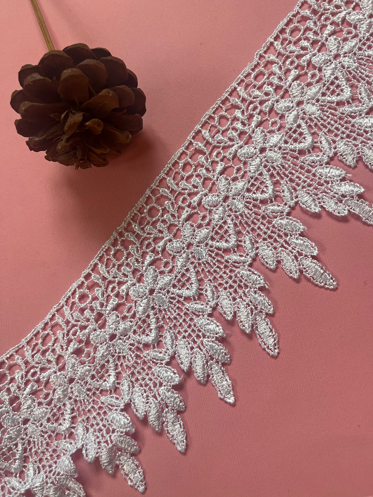Lace Guipure Trim 7 cm/2.5" White, Ivory Black. – The Lace Co.